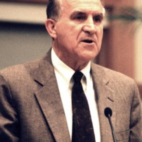 Michael True: New Ways of Understanding the Culture of Peace | Ikeda ...